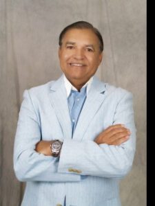 About The Author – David L. Cisco Apollo Alumni